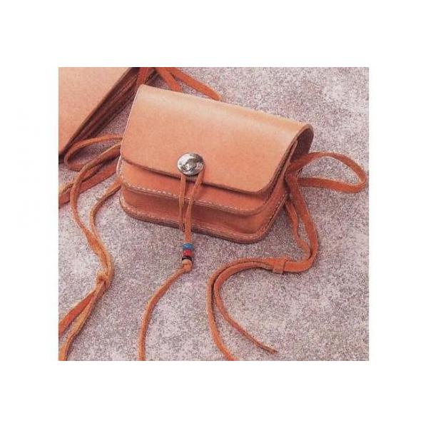 ■型番：C4362-01■販売価格：7040円（税込）　　/　　6400円（税抜）■商品名：レザーワークショップ メディスンバッグＳキット■色：ナチュラル■サイズ：10.5×14.7×3cm■メール便について：この商品はメール便には対応して...