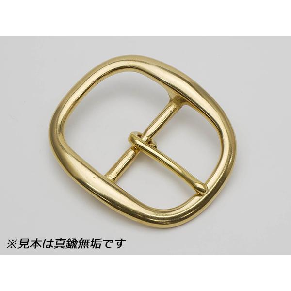 ■型番：EG1763■商品名：バックル ベーシック PB35■色：全5色、ニッケル/アンティック/真鍮無垢/ゴールド（本金）/ダール■サイズ：内巾40mm■内容：1ヶ/50ヶ■メール便について：メール便（220円）対応商品です。■発送予定目...