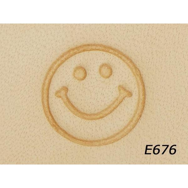 ■型番：PI66676-00■販売価格：1199円（税込）　　/　　1090円（税抜）■商品名：エキストラスタンプ スマイル E676■サイズ：16×16mm■メール便について：メール便（220円）対応商品です。■発送予定目安：4日以内（日...