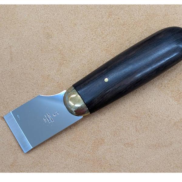 ■型番：PS460■商品名：【YorkShine】M390レザーナイフ■種類：右利き用/左利き用■サイズ：30mm巾■メール便について：この商品はメール便には対応しておりません。■発送予定目安：4日以内（日祝日は除く）■取扱いメーカー：レザ...