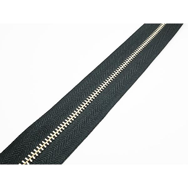 ■型番：PY3090■販売価格：275円（税込）　　/　　250円（税抜）■商品名：【在庫処分品】【YKK】金属ファスナー 3号 幅広タイプ ニッケル （メートル売り）■色：全17色、黒/タン/ベージュ/オフホワイト/赤/青/緑/グレー/カ...