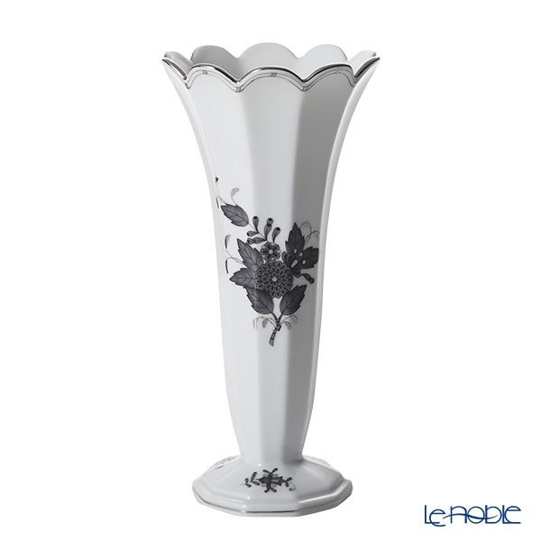 プラチナの装飾と上品なブラックカラーが美しい ベース。 ヘレンド Herend ハンガリー フラワーベース・花瓶