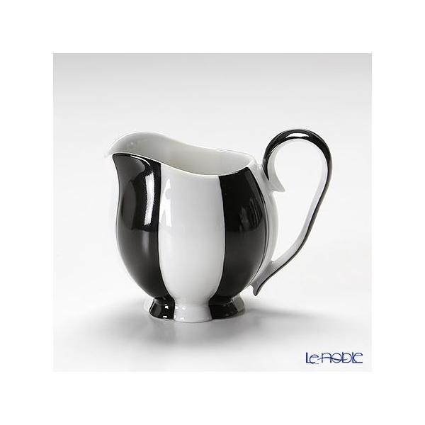 ストライプという非常にシンプルなデザインながら、究極にモダンなエレガントさを感じさせるシリーズ アウガルテン Augarten オーストリア クリーマー