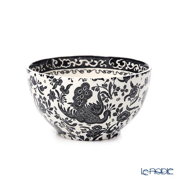 優雅でオリエンタル調の孔雀と、その周りを飾る華やかで濃淡のある草花モチーフが特徴の“ブラックリーガルピーコック（Black Regal Peacock）”。 バーレイ Burleigh イギリス シュガーポット