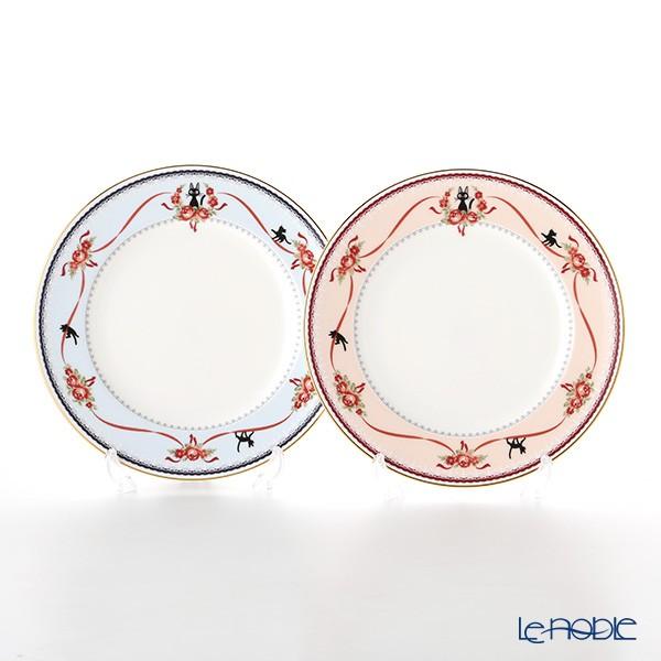 魔女のキキの相棒である黒猫のジジが、愛らしいボーンチャイナの食器として登場。 ノリタケ noritake ノリタケ 中皿（18〜24.9cm）