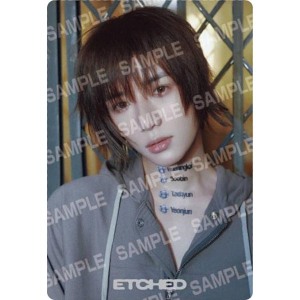 (C)BIGHIT MUSIC &amp; HYBE. All Rights Reserved. カプセル商品についてはカプセル・ブックレットが付かない場合があります。食玩についてはお菓子、外箱は付いておらず玩具のみの販売となります。