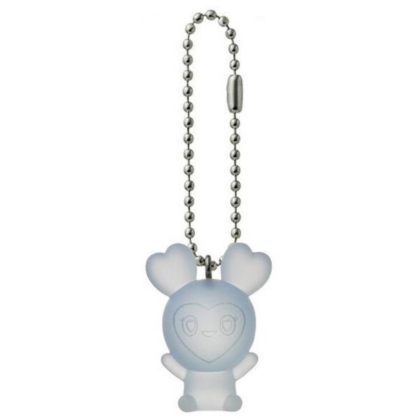 (C)JYP Entertainment. ／ 2025 Warner Music Japan Inc. カプセル商品についてはカプセル・ブックレットが付かない場合があります。食玩についてはお菓子、外箱は付いておらず玩具のみの販売となります。