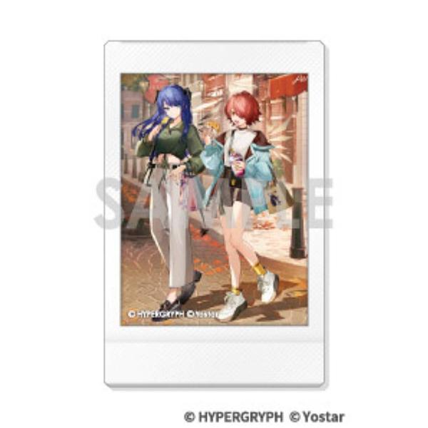 (C)HYPERGRYPH / Yostar カプセル商品についてはカプセル・ブックレットが付かない場合があります。食玩についてはお菓子、外箱は付いておらず玩具のみの販売となります。