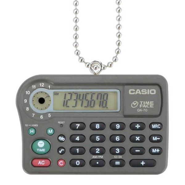 (C) 2025 CASIO COMPUTER. CO., LTD. カプセル商品についてはカプセル・ブックレットが付かない場合があります。食玩についてはお菓子、外箱は付いておらず玩具のみの販売となります。