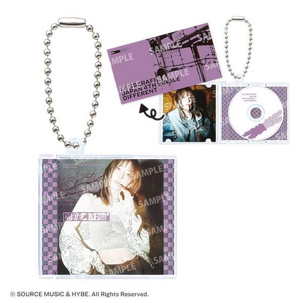 (C) SOURCE MUSIC &amp; HYBE. All Rights Reserved. カプセル商品についてはカプセル・ブックレットが付かない場合があります。食玩についてはお菓子、外箱は付いておらず玩具のみの販売となります。