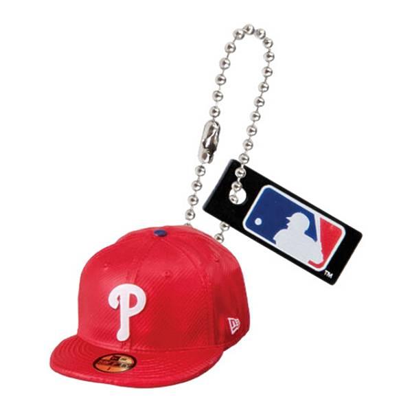 (C)2025 NEW ERA JAPAN GK カプセル商品についてはカプセル・ブックレットが付かない場合があります。食玩についてはお菓子、外箱は付いておらず玩具のみの販売となります。