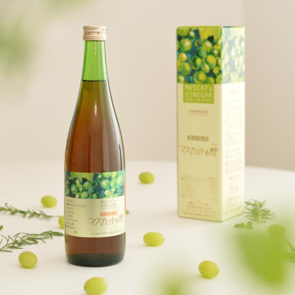 【内側からの「飲む美容」マスカット＆酢　美しさのためのバーモント酢飲料】高い化粧水や美容液を使っているのに潤いを実感できない…と感じてる方に足りないのは「内側からの潤い」です。この「飲む美容」は、クエン酸やアミノ酸が詰まった、健康をサポート...