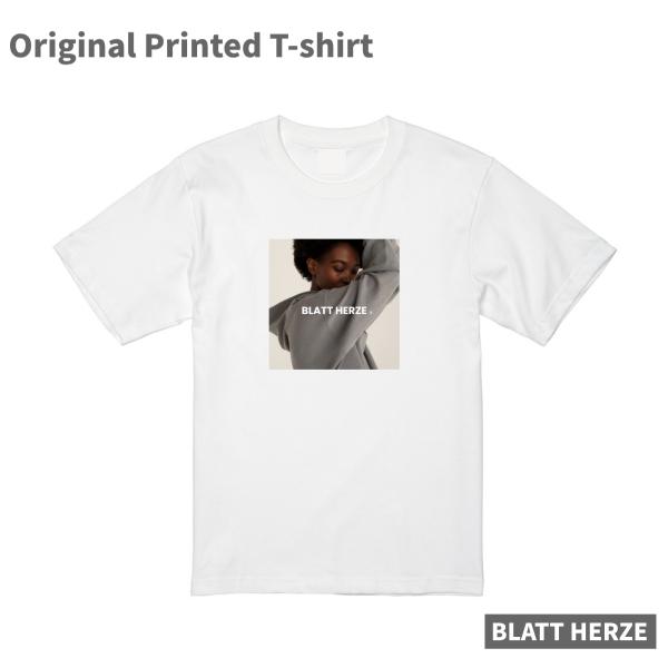 当ShopのオリジナルプリントＴシャツ。男女問わず着用できるカッコイイデザイン。街歩きやリラックスタイムの1枚としても活躍。Ｔシャツは、上質な6.2オンスの厚手生地と肌触りが良いのに型崩れしにくいタフな縫製、そしてベーシックなアメリカンスタ...