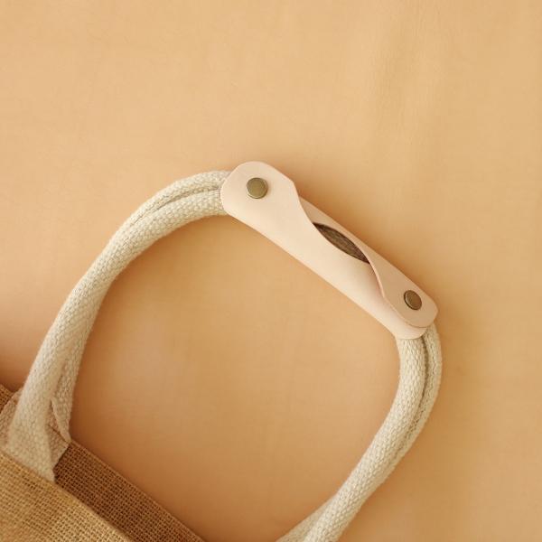 【商品情報】の ＜もっと見る＞ を必ずご確認ください【詳細】品番：LF-56 ハンドルカバー開いた時のサイズ：約130×105mm■細タイプ時のサイズ：約130×32mm前後 /ボタンを留めた内側円周：約55mm■太タイプ時のサイズ：約10...