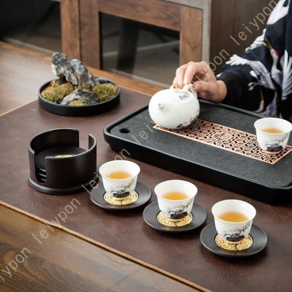 【発売日：2023年04月26日】商品の説明 製品：A、C=コースター1個。B、D=コースター6個、収納ケース1個。具体的な図案は商品画像説明をご覧ください。注意：デザイン24の柄はランダムです。 ティーカップ、ティーポットなどを置くだけで...