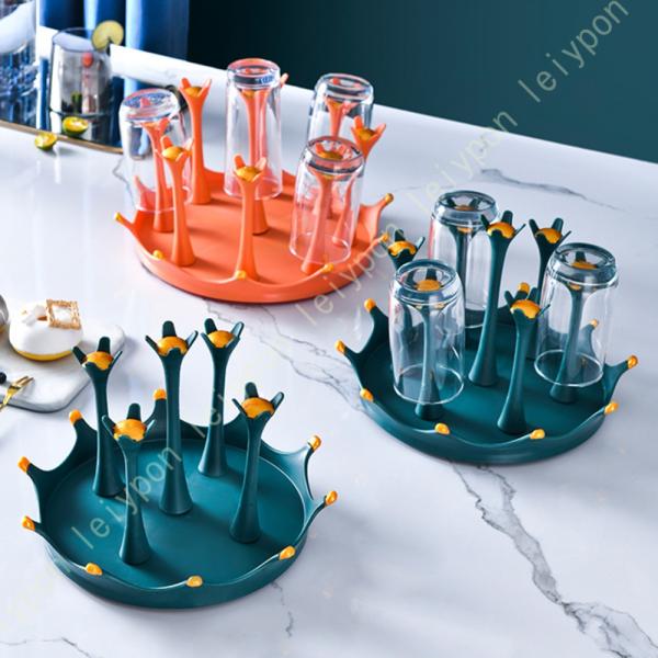 【発売日：2023年03月01日】商品の説明【質感のある北欧風】異なるサイズのコップが5~9個収納でき、広いスペース、排水貯蔵。【滑り止めの保護ケース】各ブランチにはカップを所定の位置に保つための非滑りヘッドがあり、飲み物の接触面を保護しま...