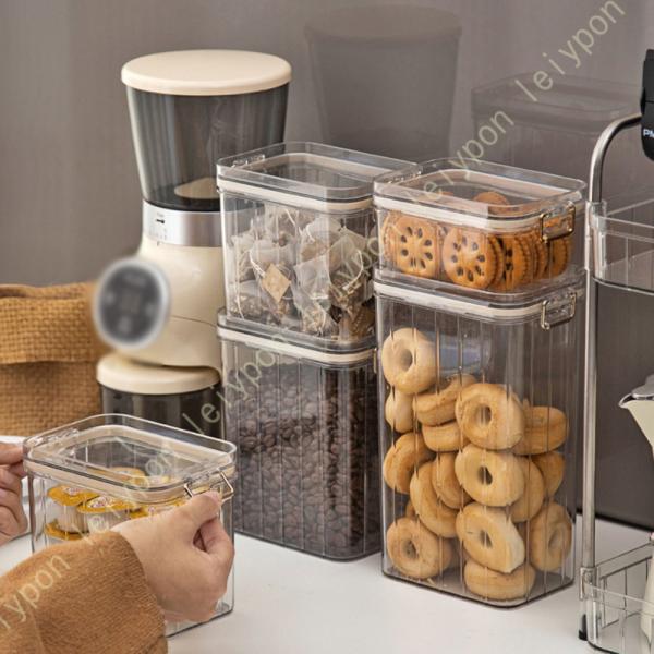 【発売日：2023年03月13日】商品の説明450ml/14ｘ9.5ｘ6.5900ml/14ｘ9.5ｘ11.51350ml/14ｘ9.5ｘ161800ml/14ｘ9.5ｘ22材質：PETカラー：ゴールド/シルバー特徴ワイドな口径なので洗いや...