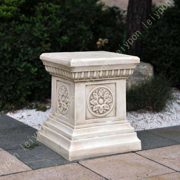 【発売日：2024年05月14日】このアンティークの柱は、別の彫刻や観葉植物を展示するために、植物スタンドまたは単独で彫像として使用できます。記念日、誕生日、新築祝い、母の日のギフトに最適です。- 色：画像の色を参照し- 材料：石膏- サイ...