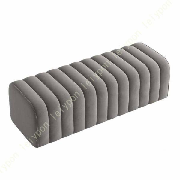 【発売日：2025年11月14日】【商品紹介】★コンパクトなサイズでお部屋の隙間収納に最適なリビング用オットマンチェア★寝室、クローク、リビング、玄関など、さまざまなシーンで活躍!使い方自在で便利です!ミニマリストなお部屋にぴったりの小さな...