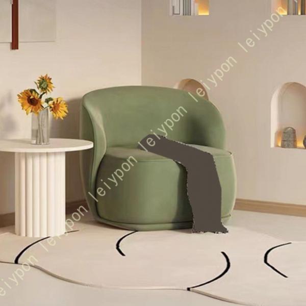 【発売日：2025年08月05日】適用季節：季節を問わず適用場面：日常生活、引越し、誕生日ターゲット：カップル、子供、友達、親友★頑丈な無垢材フレーム: 耐久性と耐摩耗性に優れている木製構造で作られており、強力な安定性、変形防止特性、長期的...