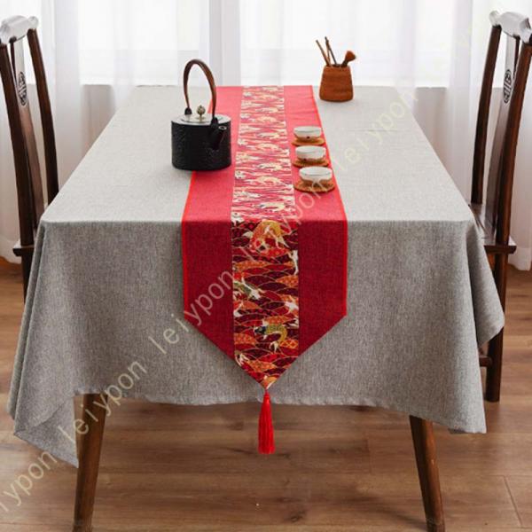 【発売日：2023年02月09日】☆家と台所の装飾、ダイニングテーブルランナー、コーヒーテーブルランナー、などとして完璧に使用する。☆テーブルランナーは、クリスマス、お正月、結婚式、パーティー、自宅、店舗、キッチン、レストラン、ホテル、クラ...