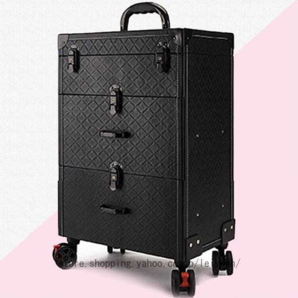 【発売日：2025年01月13日】【大容量】化粧水/乳液/下地/ファンデ/ルースパウダー/チーク/アイシャドウ類の他筆数本ブラシ/口紅/リップグロス/ネイル用品/ネックレス/指輪/イヤリング等、ジュエリー、コスプレ衣装、普段使いの化粧品など...