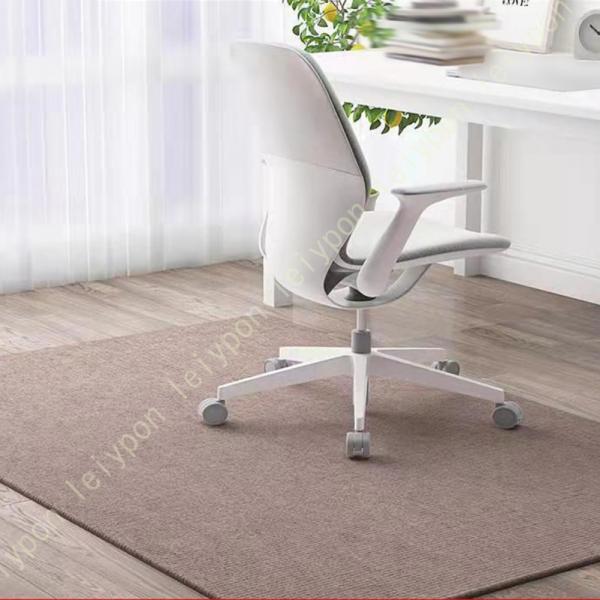 【発売日：2023年08月28日】表面材質：ポリエステルおすすめpoint★高品質ポリエステルを採用、頑丈柔軟、最高の踏み心地。背面にはTPE を採用、滑り止め効果は性能を大幅に向上させました。★高いクッション性により防音性があり、足音・物...