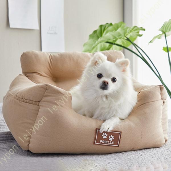 【発売日：2024年08月03日】小型犬・猫に最適・新版のドライブボックス◎「取り付け簡単＆洗える」サイズ：55*50*32CMこのペットドライブボックスは軽自動車、SUVなど全車類に対応可能です。ドライブボックスのクッションや挟み込んだ中...