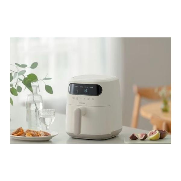 ［※お取り寄せ商品です※］スチーム機能を搭載した過熱水蒸気エア フライヤーです。過熱水蒸気（100℃以上の水蒸気）により、外はカリっと揚げながら、旨みの源である食材の水分を失わせないので、お肉やお魚をよりジューシーにやわらかく仕上げられます...