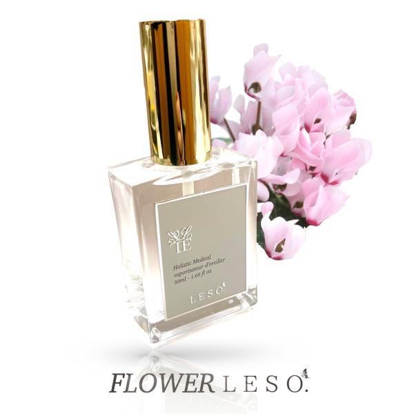 【 フラワ レソット】本物の天然 花の香りを感じる アロマスプレー< シクラメン >11月の誕生花であるシクラメンの花言葉には、「愛情」「思いやり」「幸福や希望」などがあります。?可憐な花の姿に相応しい優雅で落ち着く花の香りが広...