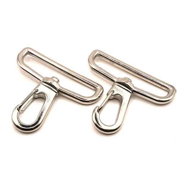 ■用途／特長ベルト巾：40mm長さ：約41mm色：ニッケル数量：2個入り※長さは入荷時期により若干の誤差があります。【当店取り扱いの金具の色表記について】　・ニッケル　　　　　ニッケル　・ゴールド（本金）　輝きがあり経年変化に強いメッキです...