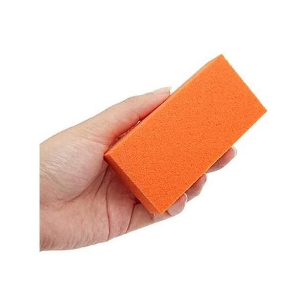 ■用途／特長手に付いた染料などをこすって落とす汚れ落とし用のドイツ製軽石です。サイズ：約10×5×2.5cm原材料：ポリウレタン・ハードフォーム原産国：ドイツ数量：1個入りオレンジ、ピンク、水色、グリーンなどありますが、色のご選択はできません。