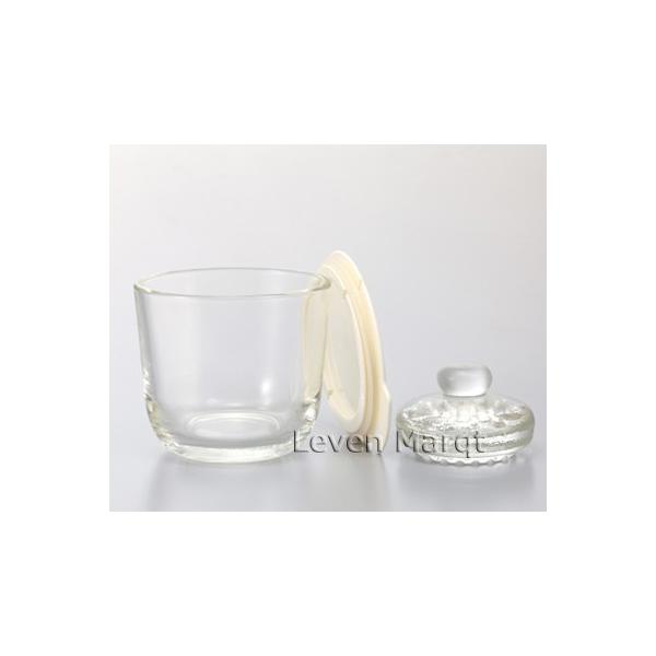 ハリオ HARIO ガラスの一夜漬け器 S器も重石はガラス製で、透明で野菜の彩が見えそのまま食卓においても様になる一夜漬け器です。フタ付きなので、お好み野菜を漬けてそのまま冷蔵庫での保存ができます。電子レンジでの使用もでき、火を通した料理や...