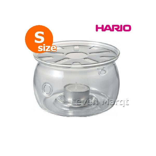 ハリオ HARIO ティーウォーマー S天板の形状をリニューアルしました。大き目のポットを乗せても天板の穴がふさがりにくい形状になった為、キャンドルの火が消えにくく、より美味しく温かに保てるようになりました。他の商品やサイズの商品や小物をイ...