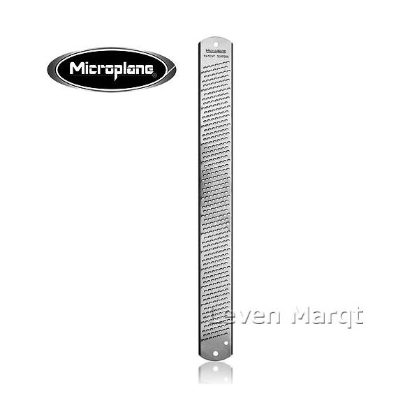 マイクロプレイン microplane ゼスターグレーター(ハンドルなし)ハンドル（持ち手）部がないシンプル＆リーズナブルなグレーターです。オールステンレスで錆びにくく清潔。おススメ食材ハードチーズ/チョコレート/タマネギ/アーモンド/ニン...