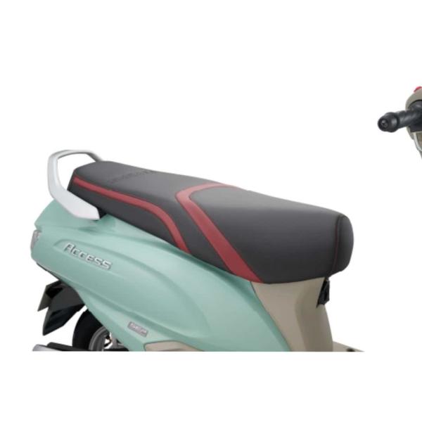アドレス125（EN11J/2026〜）用インドスズキ純正 シートカバー マルーン　新品　となります。アドレス125（国内2026年モデル以降）、インド仕様アクセス125（EN11型）に取付可能です※2023年以前のモデルDP12Hには適合...