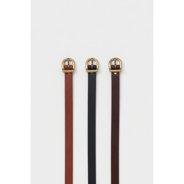 hender scheme (エンダースキーマ) arc belt「liscio」は、イタリアはトスカーナ州サンタクローチェで創業し、70年近い歴史を持つタンナー、ロ・スティヴァーレのバケッタレザーを使用したシリーズです。100%天然由来の...