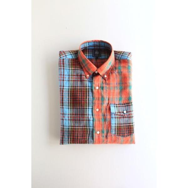 J.PRESS(ジェイ・プレス) B.D CRAZY PATTERNED SHIRT 〔RED〕のご紹介です。 伝統的なタータン柄をラミー・リネン・コットンの素材を混ぜて織ることで表現しております。凹凸感とドライなタッチ感が特徴です。  イ...