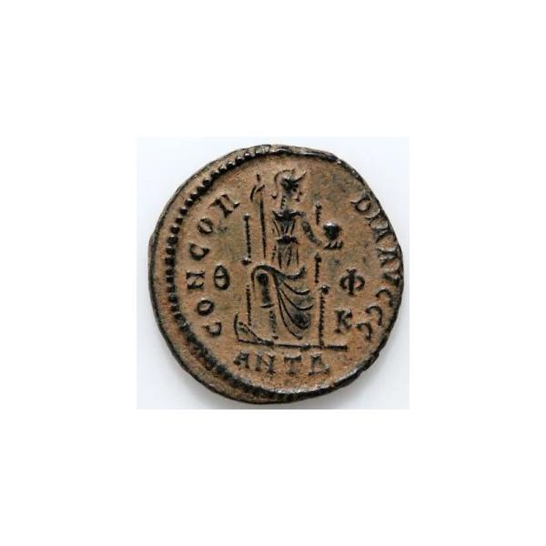 ローマコイン AE NUMMUS THEODOSIUS I、西暦 379 〜 395 年、アンティオキア、コンゴルディアに即位