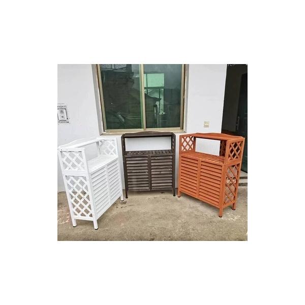 室外機への直射日光を遮って、エアコンの効率をアップする室外機カバー。無機質な室外機を木製品でカバーすることでお庭の印象を引き上げます。正面はルーバー式、日光をしっかり遮りながら、排熱もしっかりと逃がします。上棚は飾り板つきなので、鉢植えを飾...