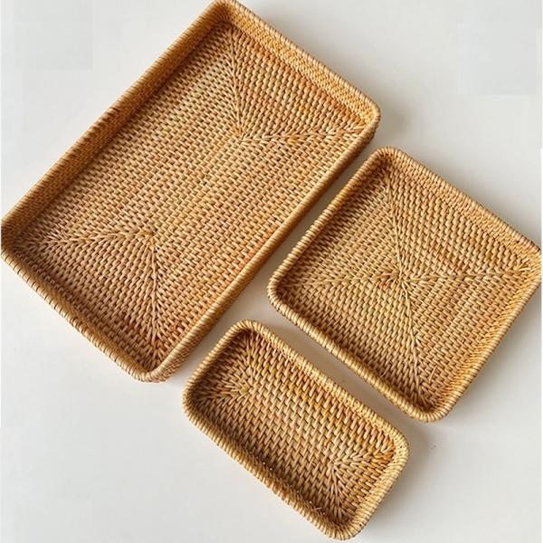 【商品名】ラタントレー【素材】ラタン（藤） 【サイズ(CM)】S　『21*11*4』M　『21*21*4』L　『37*23*4』【生産国】中国・広西チワン族自治区インテリア小物 手作り rattanアジアン雑貨 リゾート風 モダン 韓国雑貨