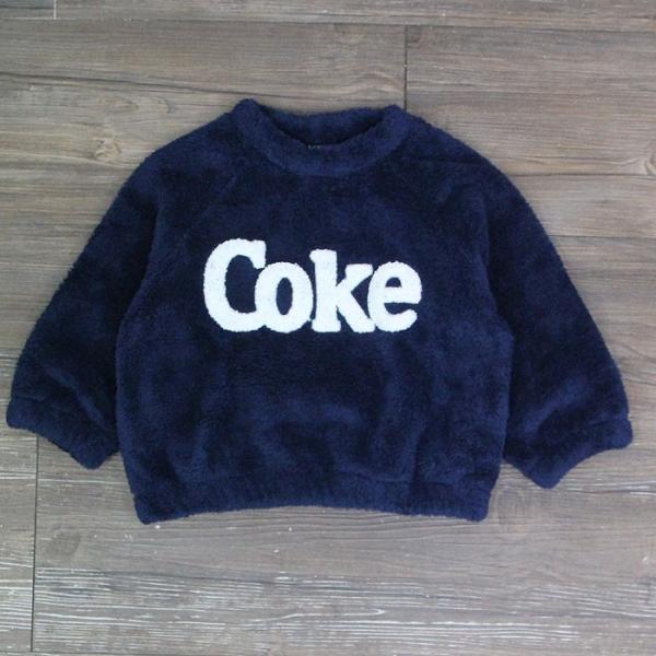 肌ざわりが抜群のトップスです。裏地はついていません。ロゴがポイントでかわいいです！サイズ：5（85〜90）、7（90〜100）、9（100〜110）、11（110〜120）、13（120〜130）平置き実寸法：後ろ身頃5サイズ：着丈約37c...