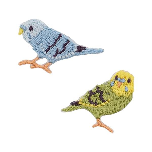 刺繍8.インコ/-/-・Color:8.インコ・シール＆アイロン接着で貼れる場所もいろいろ・パールヨット社のレーヨン刺繍糸を使用・サイズ：2.2cm×2.5cm・表糸：ポリエステル　接着フィルム：アクリル系樹脂・日本製