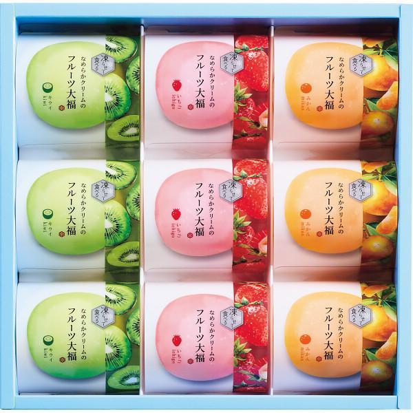 ●ひんやりとろけるクリームと、みずみずしいフルーツの美味しさをそのまま包み込んだ、夏にぴったりのフルーツ大福です。ふわりとやわらかいお餅の中には、なめらかなクリームと果実の甘酸っぱさがぎゅっと詰まっており、凍らせたままでも、半解凍でも楽しめ...