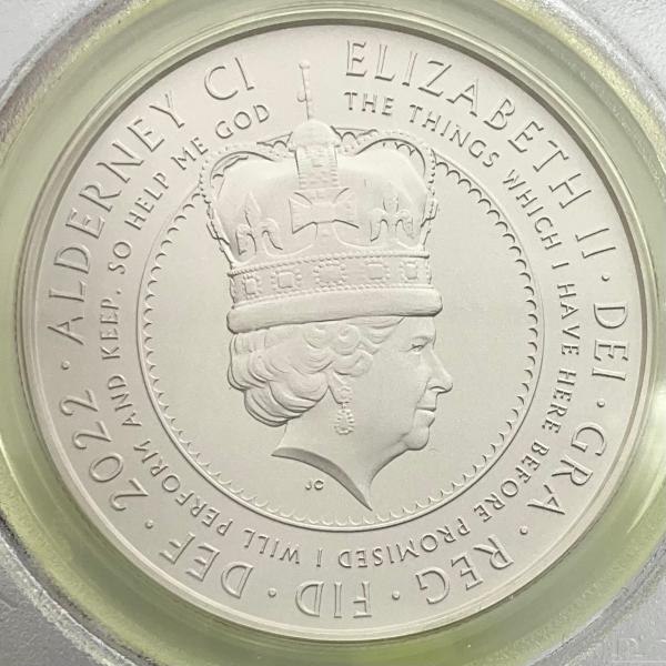 ◯商品名 2022年 イギリス プラチナジュビリー オルダニー ５ポンド ２oz 銀貨 マットプルーフ エリザベス２世 PCGS社鑑定 PR70◯発行国  イギリス領オルダニー島◯発行年 2022年◯額面  ５ポンド◯重量  約62.2g(...