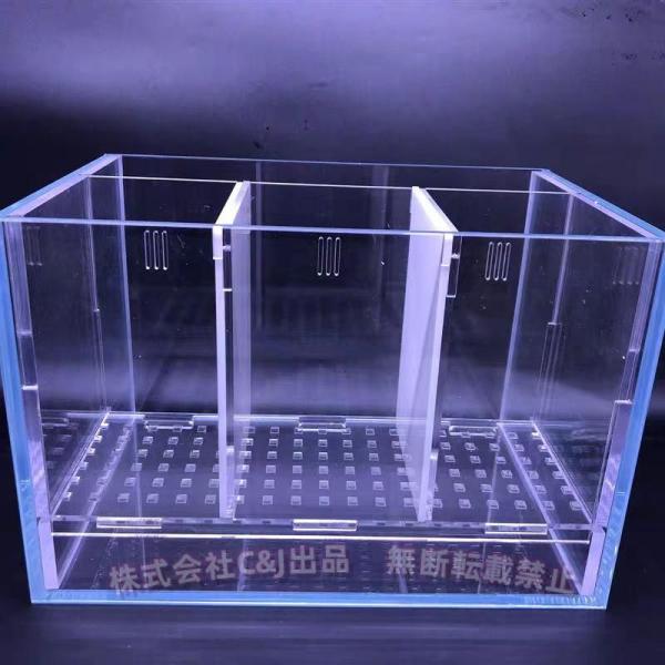 ウェーブポンプ+アレンジタンク=便利で安全なアレンジフィッシュタンクシステム 超白色ガラス/アクリルインナーグリッド .フィルターとヒーター付き 電圧220V 電圧変換器が必要超白色ガラスとアクリルを組み合わせた小隊のデザインは、透明で耐久...