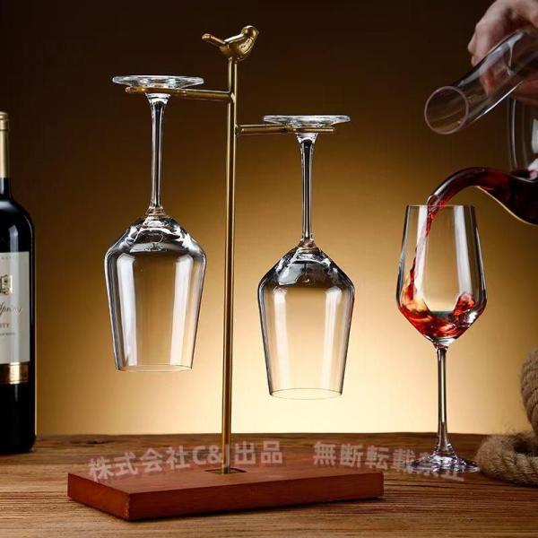 1.材質：金属、無垢材ベース2.サイズ：21×12×39cm3.鉄製のワイングラスホルダー、装飾品も価値があり、ベースと棚を分離し、付属のネジを使用してベースと棚を固定します。4.置き型ワイングラスホルダーはデスクトップ装飾、キッチン、バー...