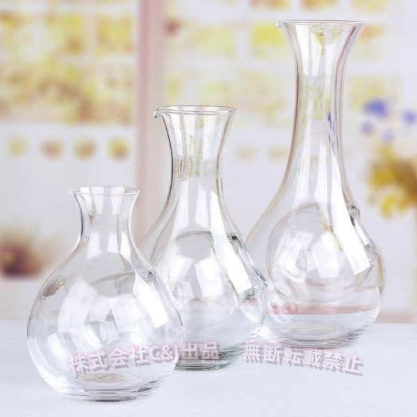 ご自宅で飲むお酒をさらに美味しく頂くおすすめの逸品!浴室や縁側でお酒をさらにたのしむことができます☆徳利とおちょこで自宅にいながら極楽気分を味わえます。喧噪の中で生活の静けさに戻るセット内容：徳利*1▽商品の仕様●サイズ(約)図のように●容...