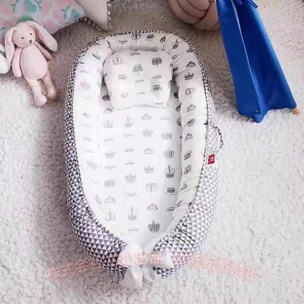サイズ：53*88*15cm枕サイズ:30*30cm素材 カバー:コットン充填物:ポリエステル繊維重量:約1.2kg商品説明 赤ちゃんを寝かせておく、クーファンとしてはもちろん、おむつ替え、お昼寝マット、プレイマットに使える添い寝ベッド！新...