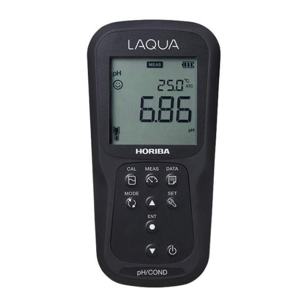 ● キャリングケース付で測定器・電極・標準液・アクセサリ類がオールインワンで収納可能。● IP67に準拠した防塵・防水構造。● 画面はキズがつきにくく、暗所でも見やすいバックライトを搭載。● ダブルモールディング構造で、耐久性を向上させ、し...